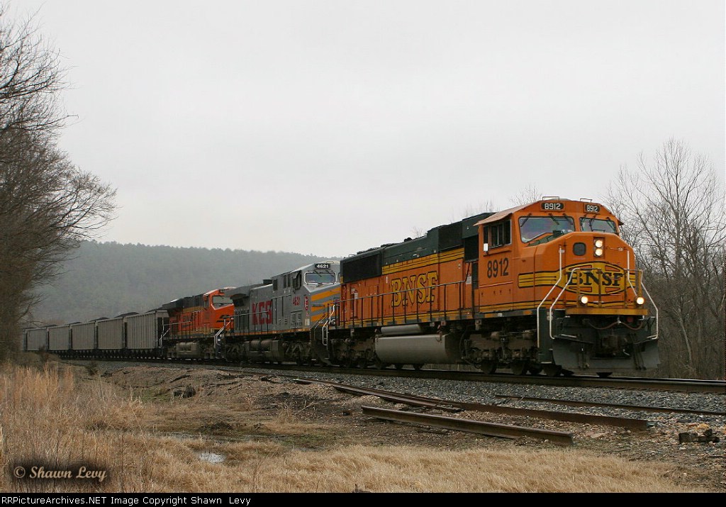 BNSF 8912